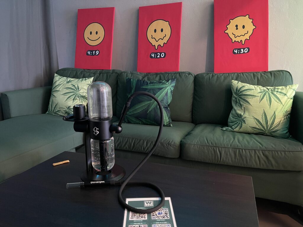 W LABS | Dispensary in Bangkok > Sukhumvit